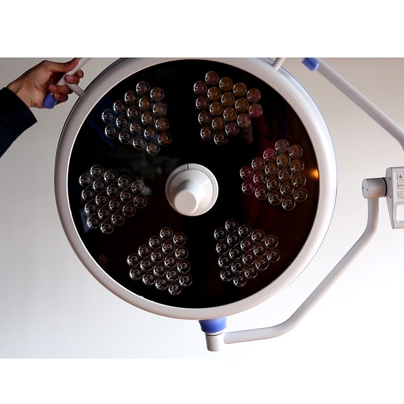 700/700 LED Shadowless Operating Lamp - Combimedi